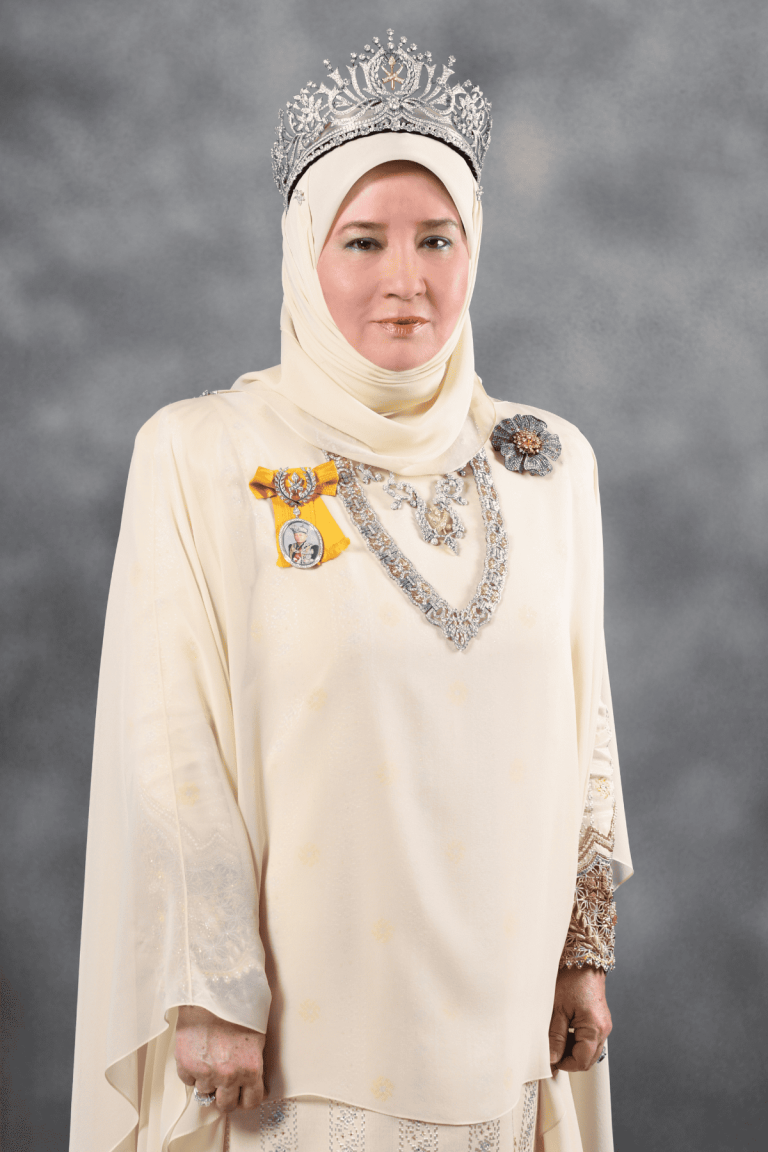 KDPB SULTAN PAHANG - Istana Pahang