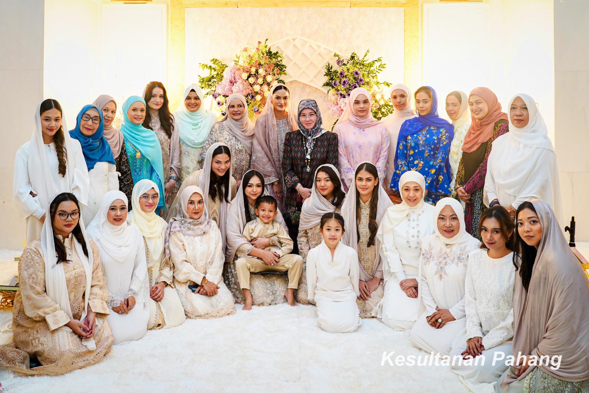 KDPB TENGKU AMPUAN PAHANG BERANGKAT KE MAJLIS KHATAM AL-QURAN - Istana Pahang