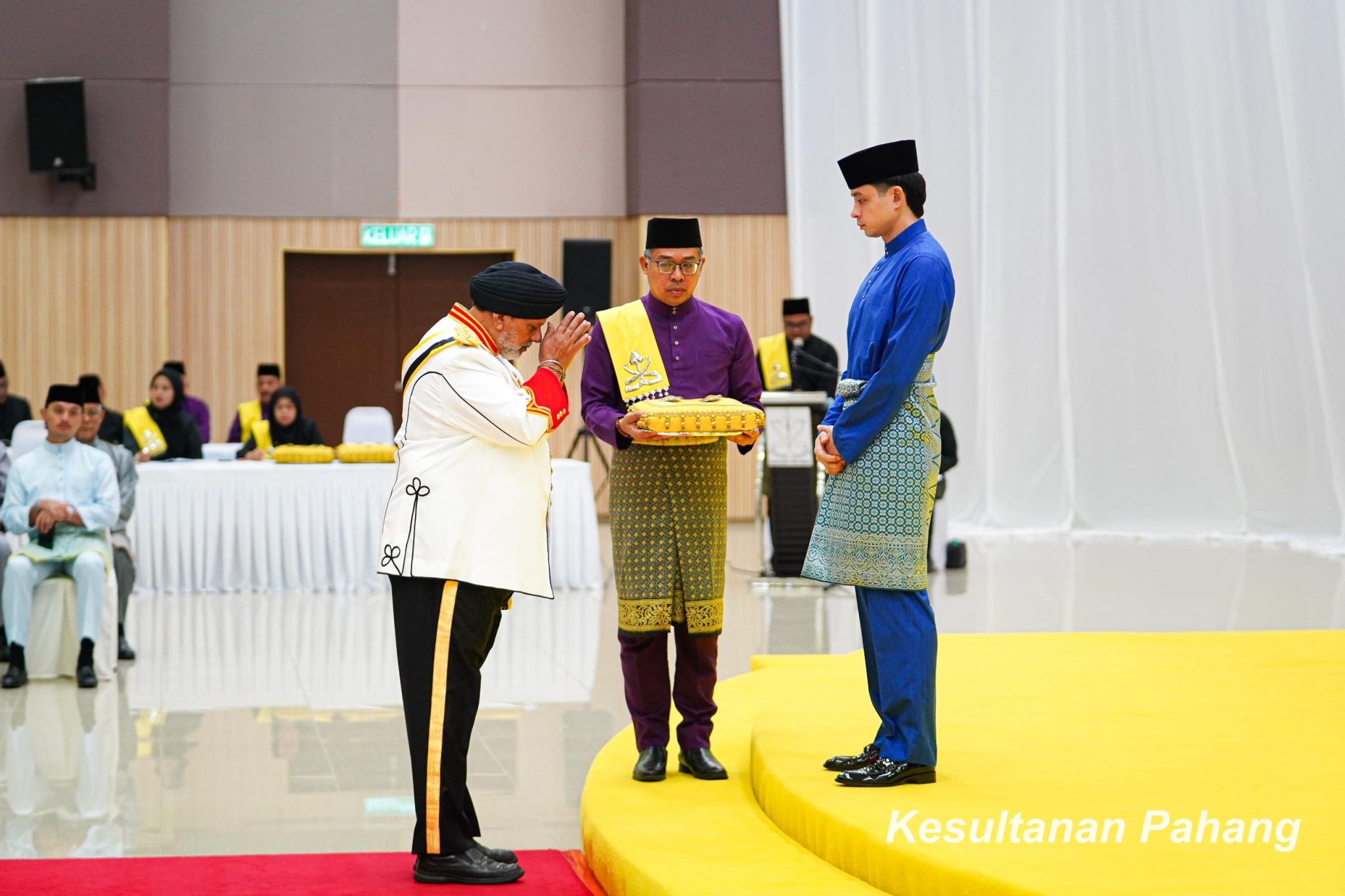 54 LAGI PENERIMA DARJAH KEBESARAN DAN PINGAT - Istana Pahang
