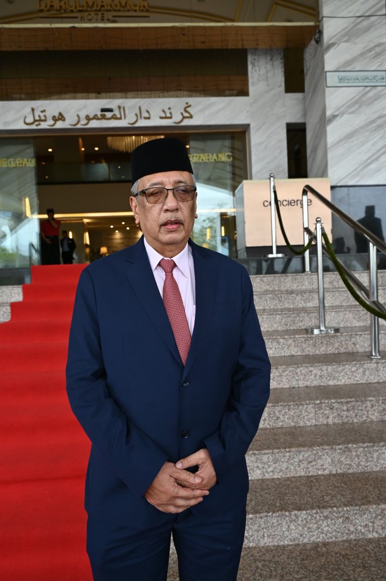 AHLI JUMAAH PANGKUAN DIRAJA - Istana Pahang