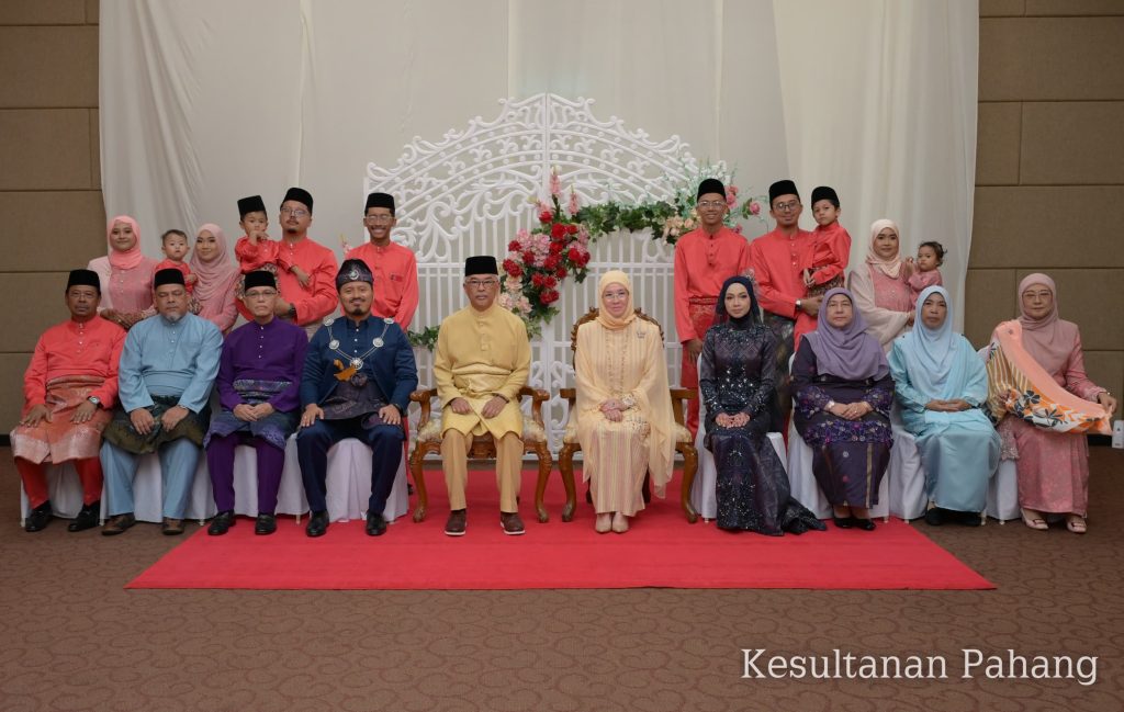 KDPB SULTAN PAHANG, KDPB TENGKU AMPUAN PAHANG BERANGKAT KE LIPIS - Istana Pahang