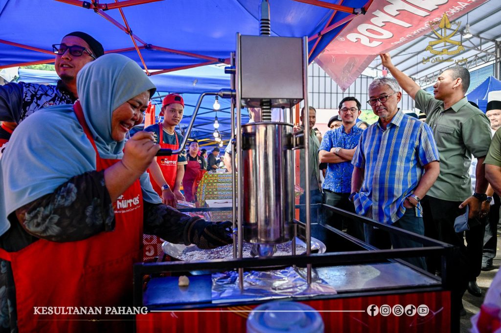APAM BALIK, CHURROS DAN ROTI JOHN ANTARA MENU PILIHAN KDPB SULTAN ...